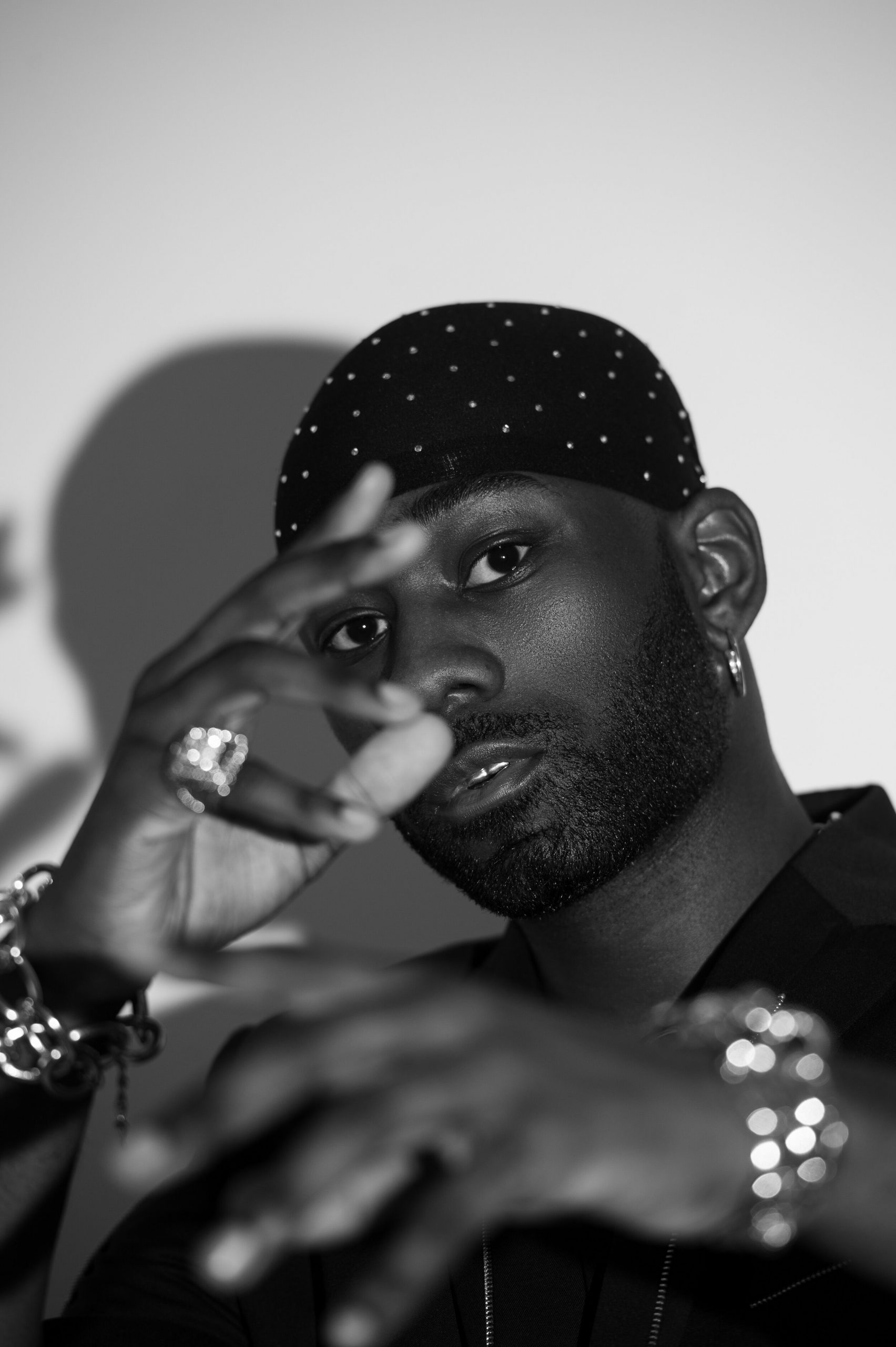 Us At Night - Samoht - a Playlist by musicto